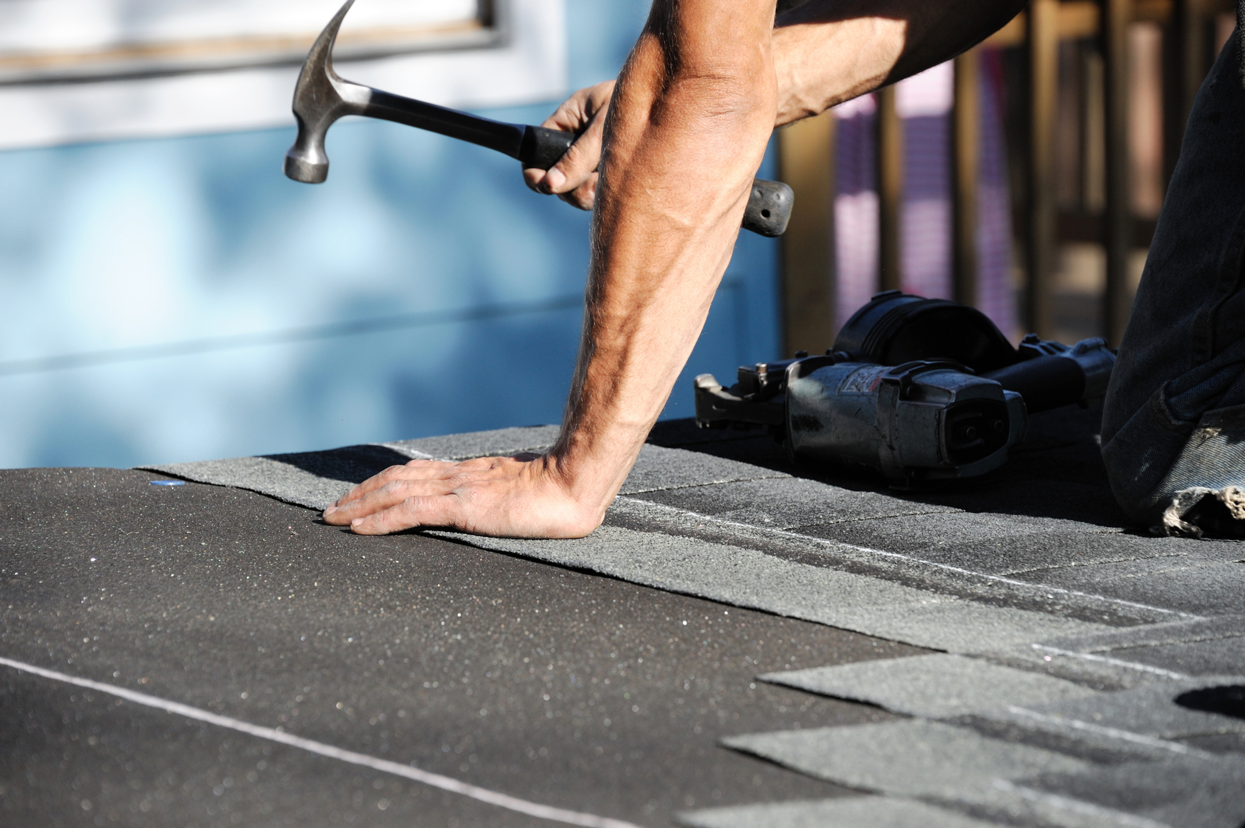 Workers Comp Insurance for Roofing Contractor in Illinois