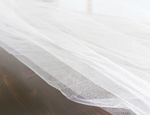 White Tulle Table Runner | Heywardmanorcatalog