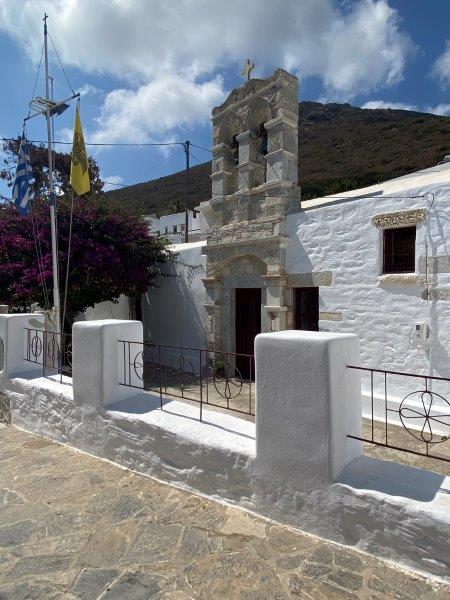 VISITER AMORGOS : NATURE, CULTURE ET PLAGES SECRÈTES DANS LES CYCLADES