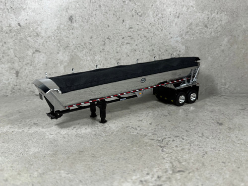 1/64 MAC Half Round End Dump Chrome | FarmToys4You