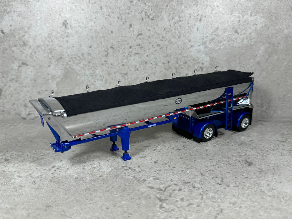 1/64 MAC Half Round End Dump Blue/Chrome | FarmToys4You