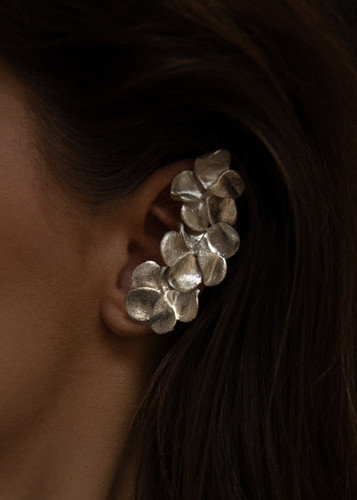 Flower ear cuff | Paukst Studio