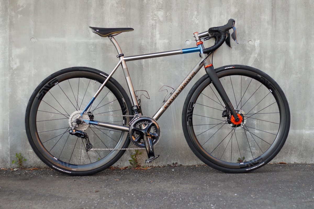William's custom EQUILIBRIUM titanium disc road bike