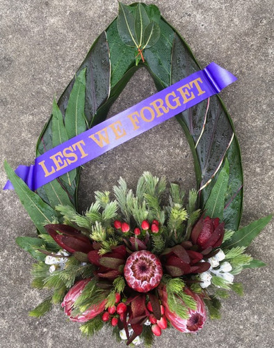 Chaplet | Floral Devinehttps://static.wixstatic.com/media/3abe48 ...