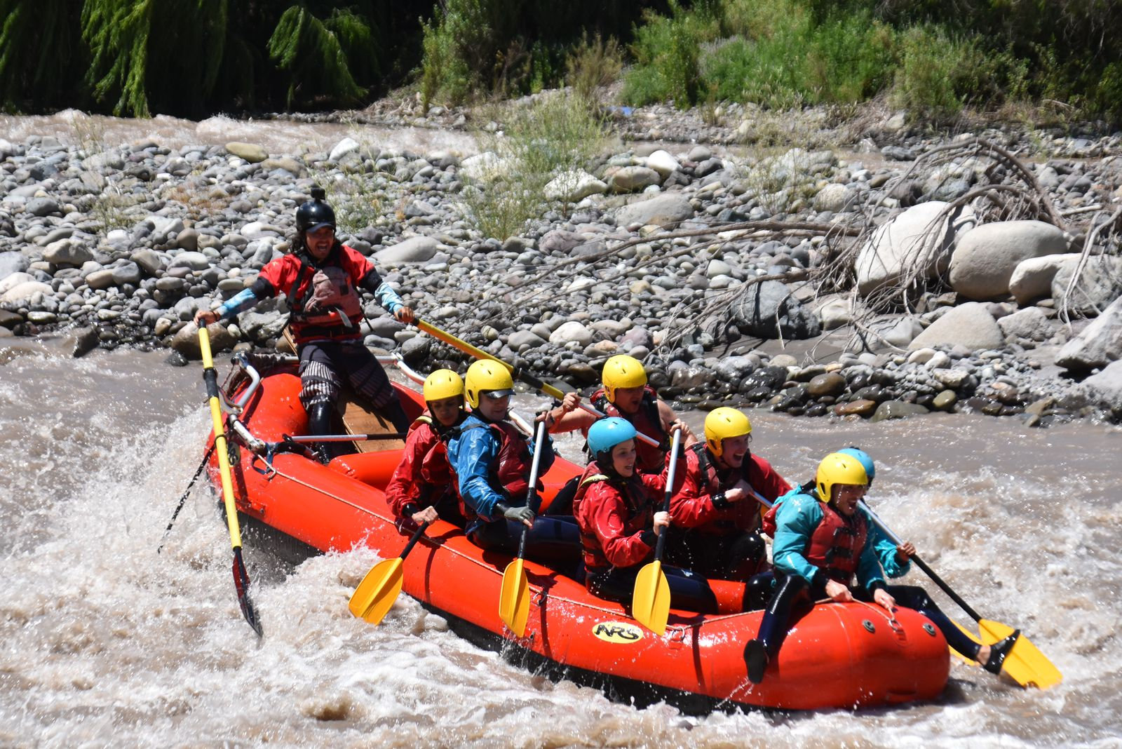 Rafting en Cajón del Maipo | Bora Pro Chile