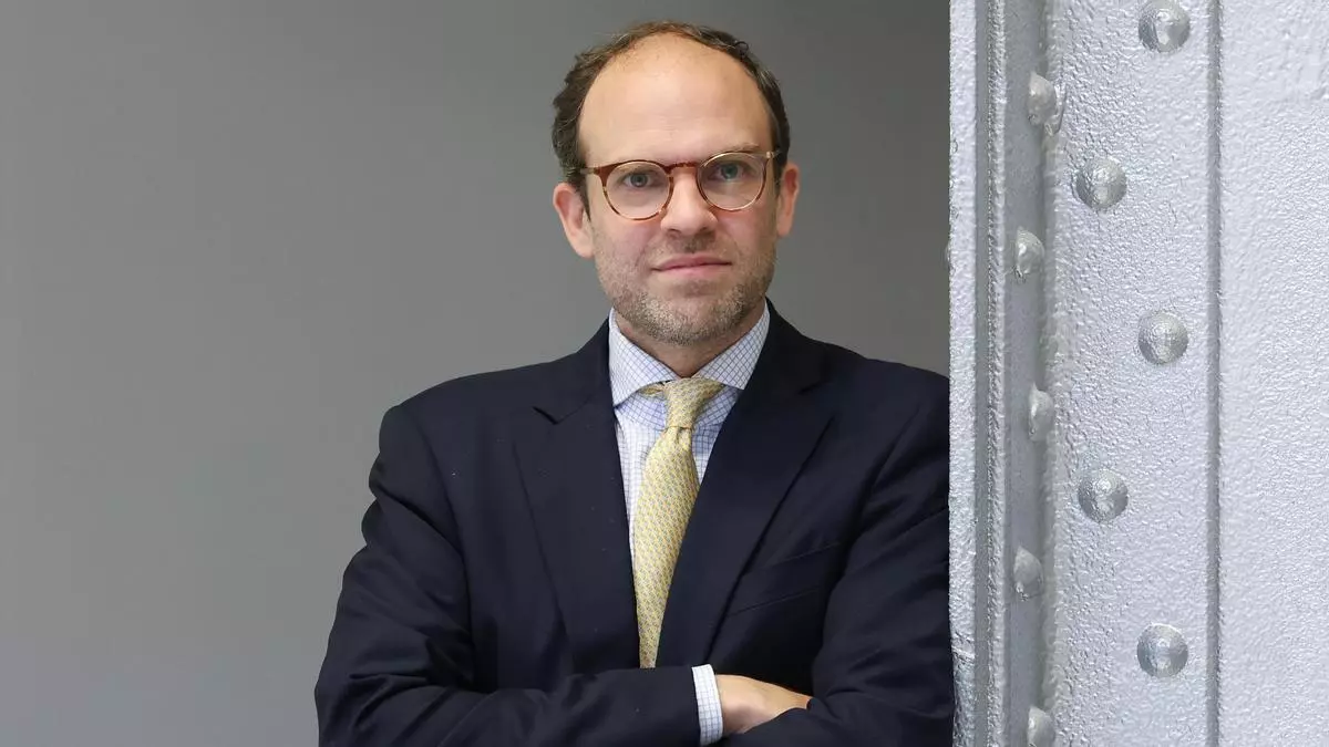 Carl Benedikt Frey | Professor Author Speaker