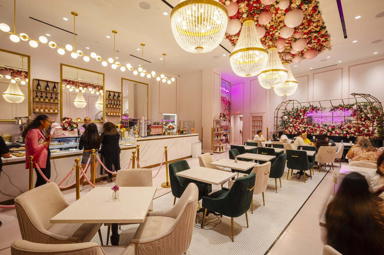 CAFÉ LOLA | Campbell House