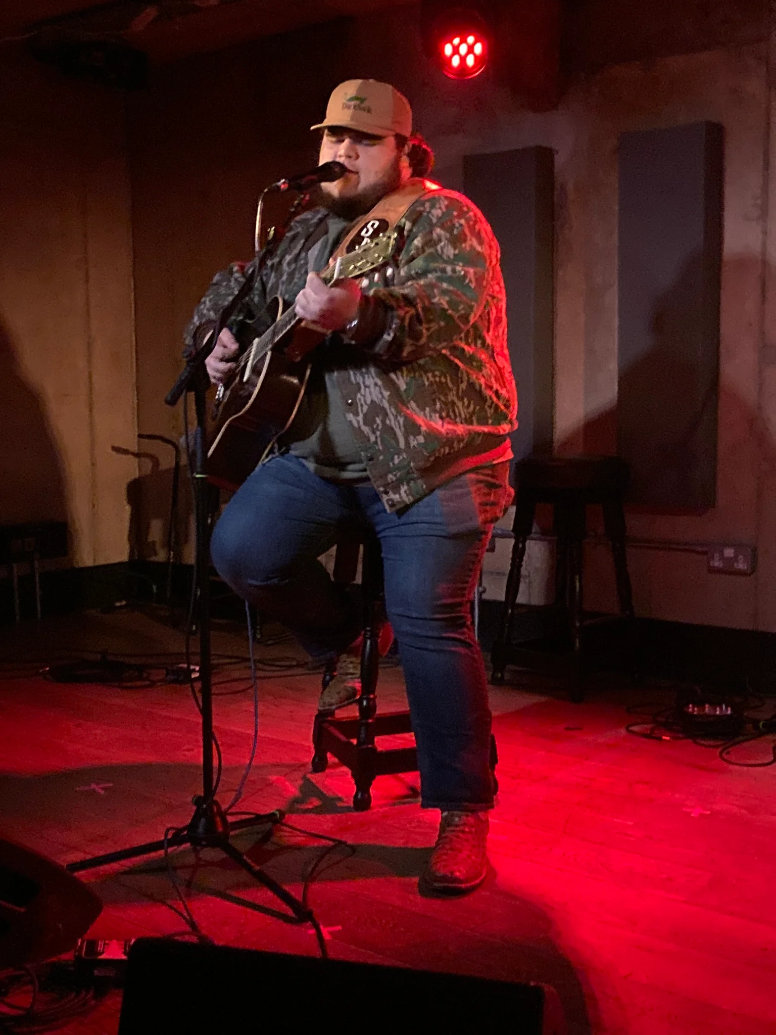 LIVE REVIEW: BIG MACHINE SHOWCASE - AN EVENING WITH CARLY PEARCE, BRIAN ...