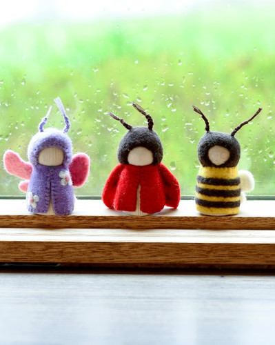 Tara Treasures Bugs Insects Peg Dolls Set - Bee, Ladybug and Butterfly ...