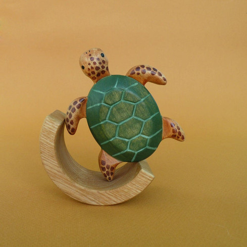 Handmade Wooden Turtle | themulberrytreehouse