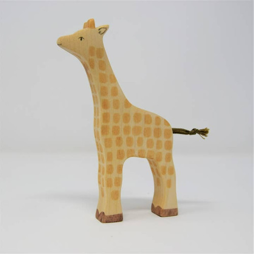 Eric & Albert Wooden Giraffe | themulberrytreehouse