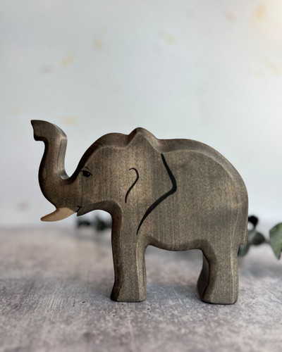 HolzWald Handmade Wooden Elephant-Trunk Raised | themulberrytreehouse