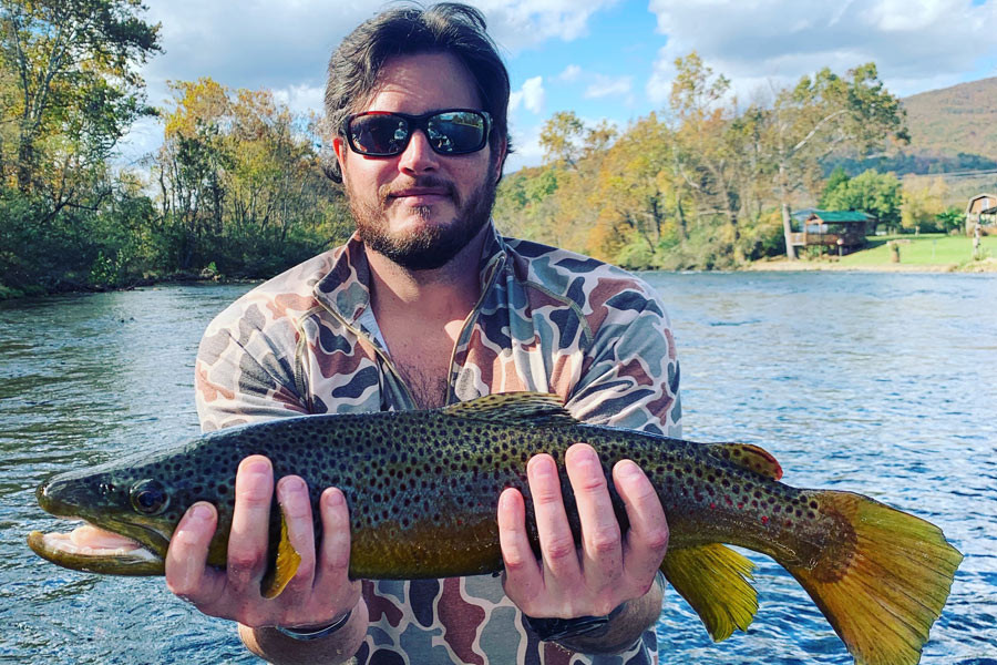 Bluff City & Abingdon Fishing Guides | Barretts River Lodge