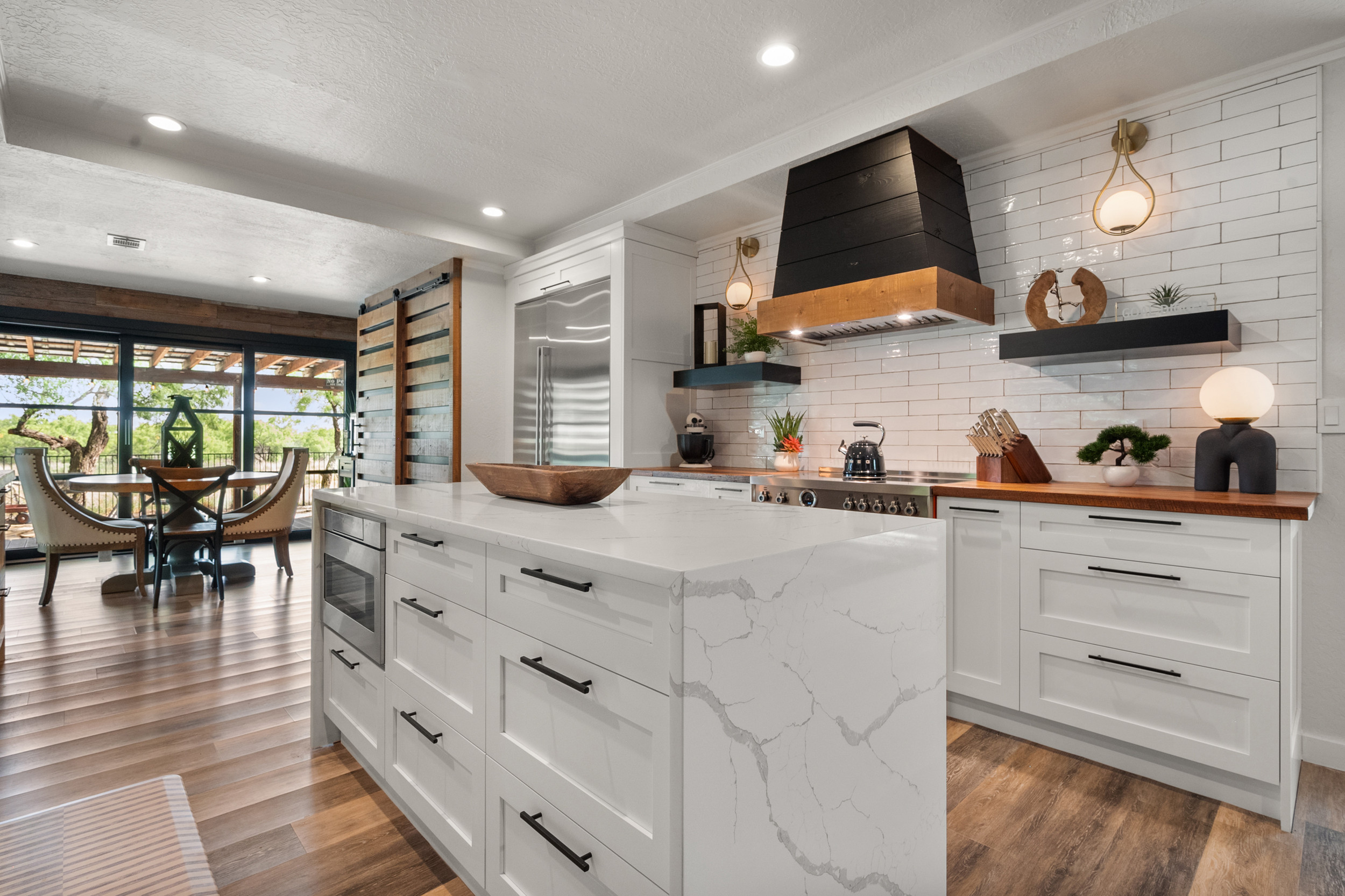 Lake Alan Henry Retreat