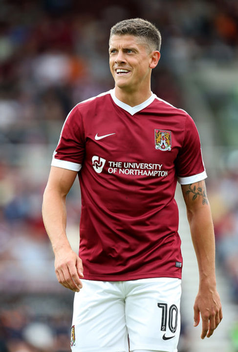 ALEX REVELL JOINS STEVENAGE
