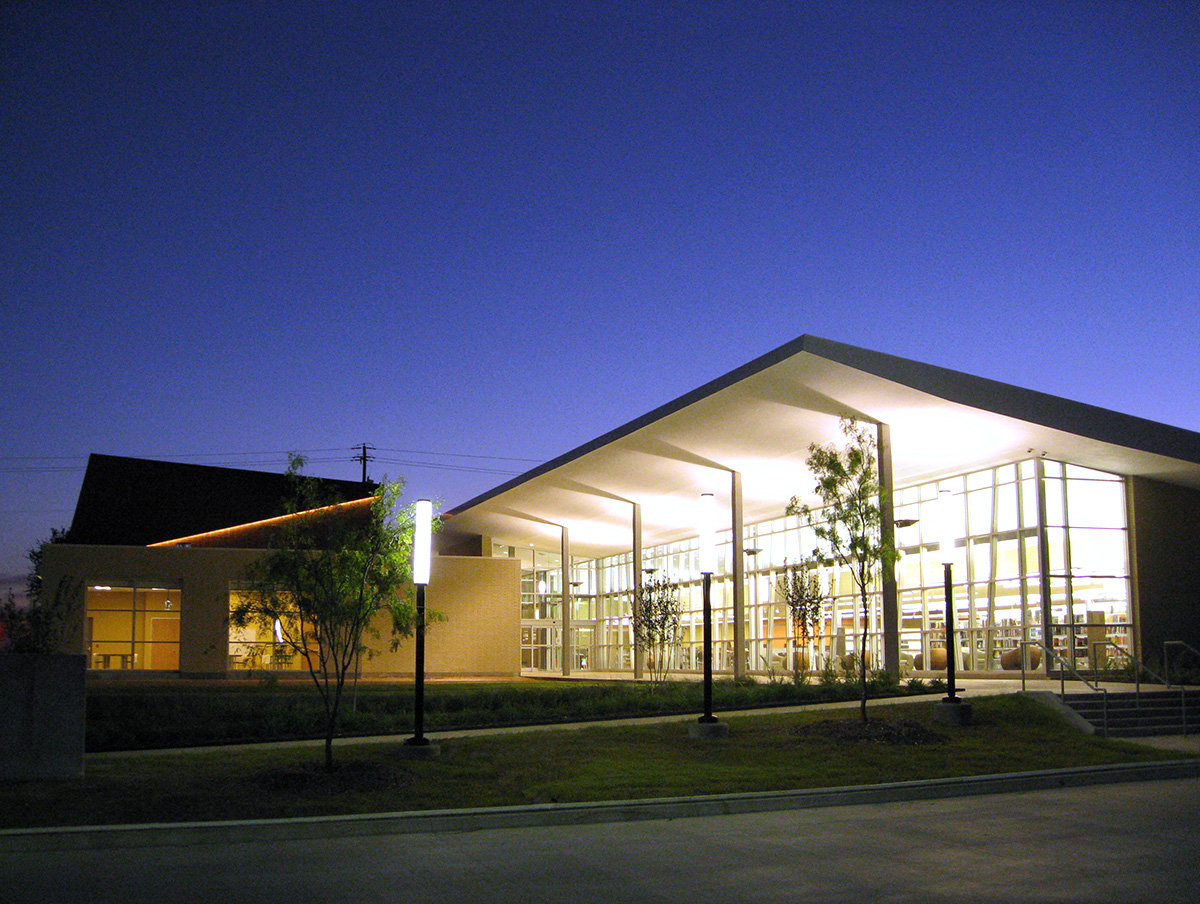 Bachman Lake Branch Library | Dallas Public