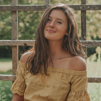 Portrait Photographer | Grace Anne Photography