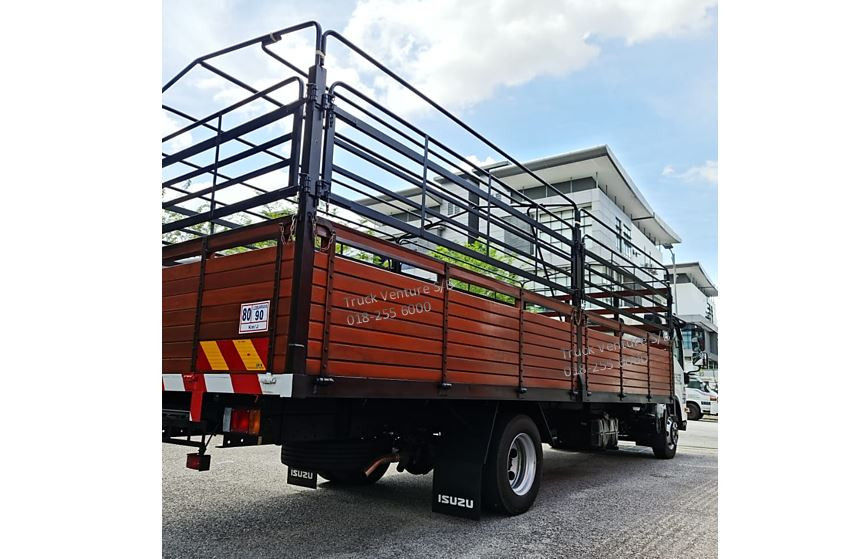 Isuzu Lorry 21.5ft Wooden Cargo Canvas Frame (Model: NPR75UKH)