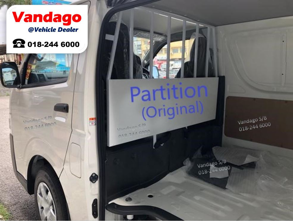 Toyota Hiace: Van Partition (JPJ Compliant)