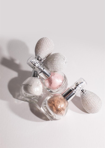 Glitter Powder Spray | MUSON ARABIA