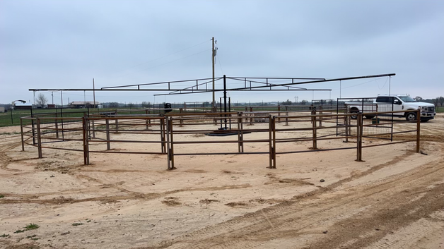 ROUND PENS | Black Star Pipe