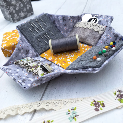 Cartonnage Sewing Box Video Tutorial | Daisy’s Crafts