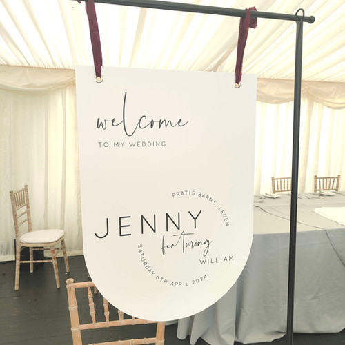 Upside Down Arch Welcome Sign | Flutterbeeze