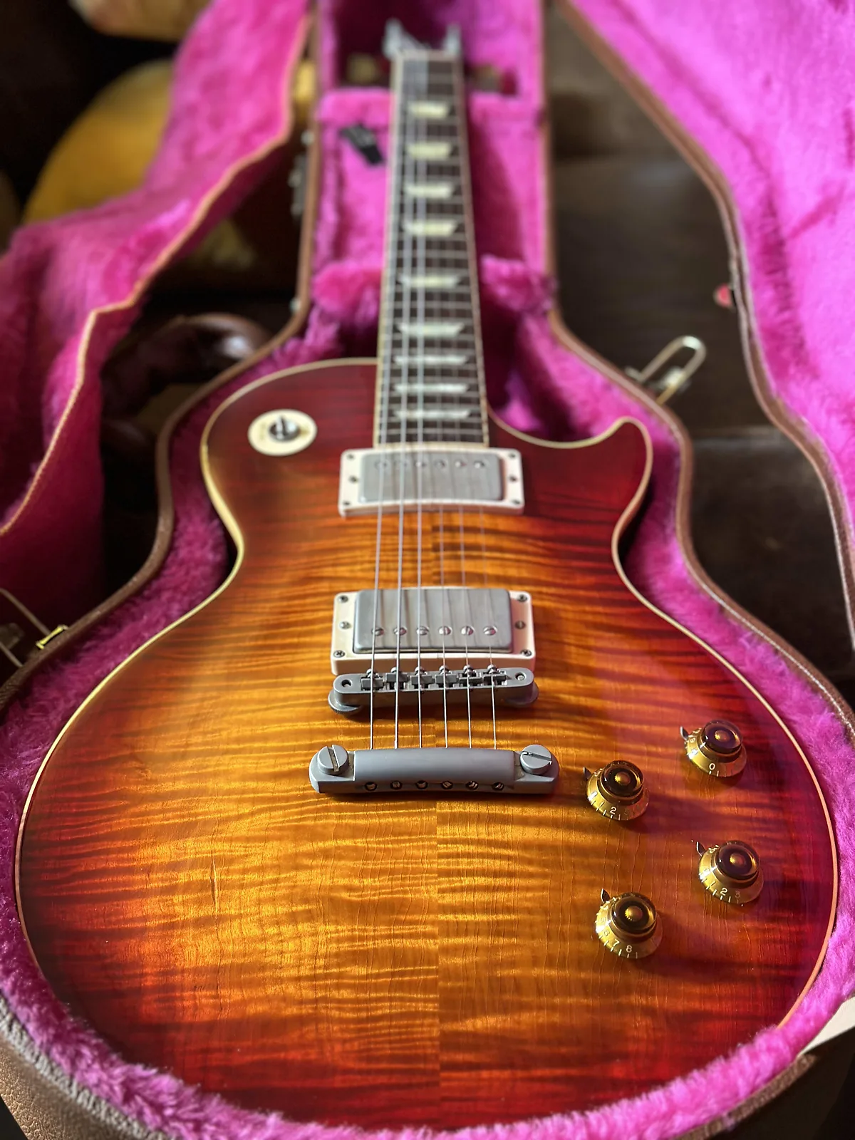 Vintage & Rare Guitars For Sale | Gas Station Guitars | United Kingdom