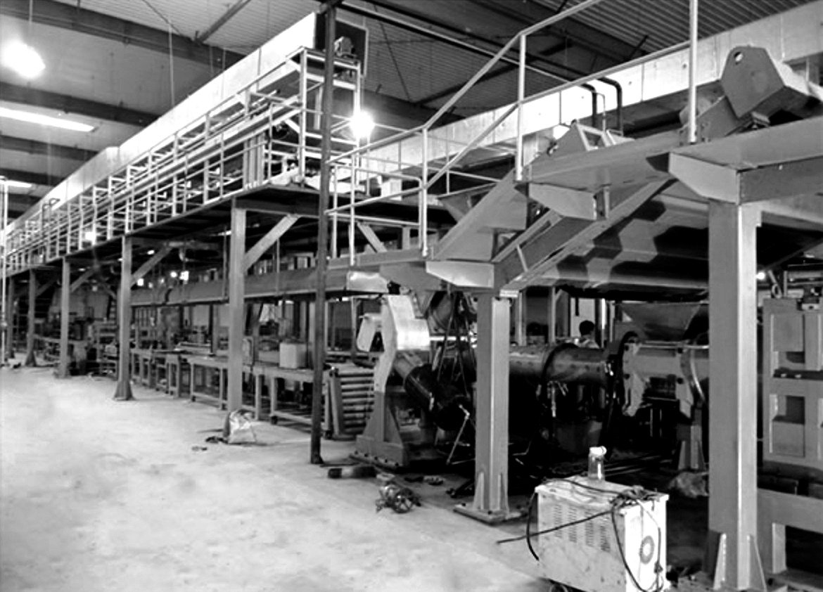 EXTRUSION LINE