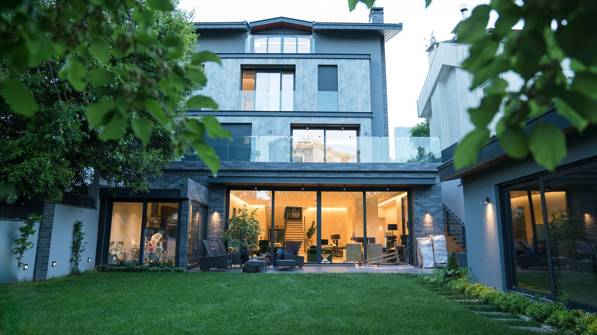 A magnificent Villa with a spectacular architecture in Levent