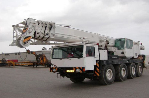 Liebherr LTM-1070 | Avi-Cranes
