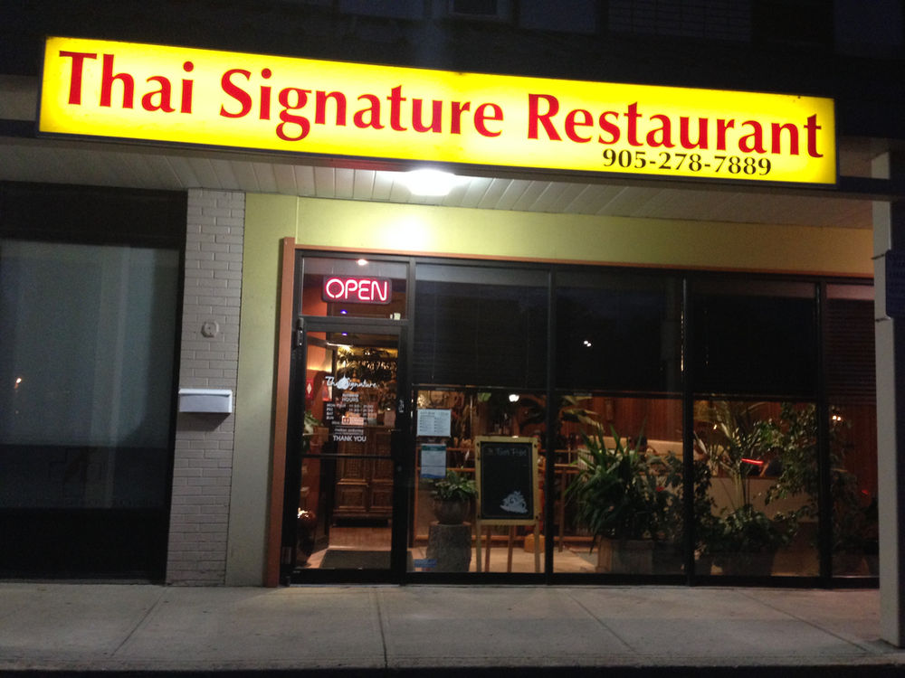 TASTE OF THAI SELECT: Thai Signature