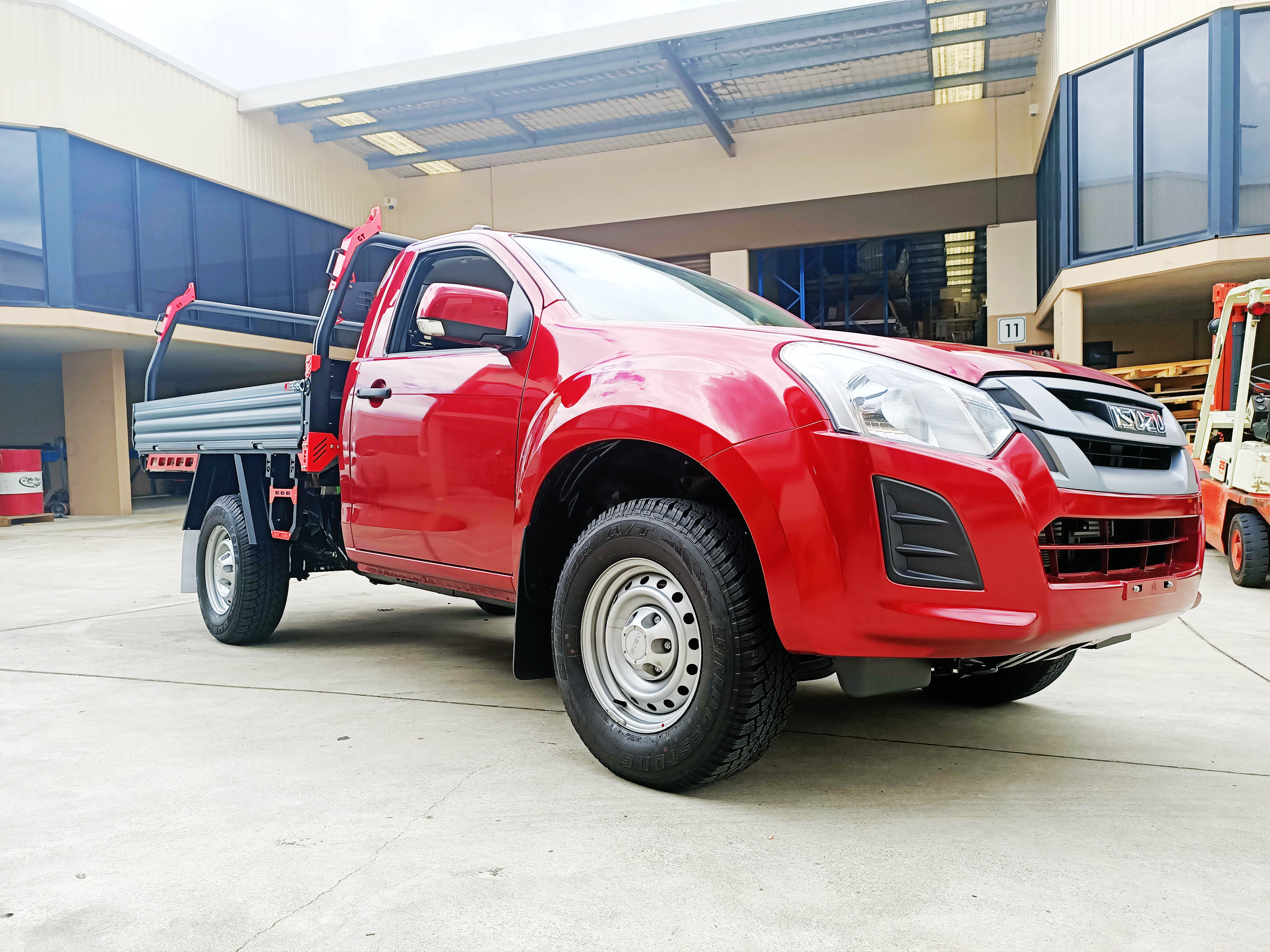 Trays suitable for ISUZU DMAX | gt-works