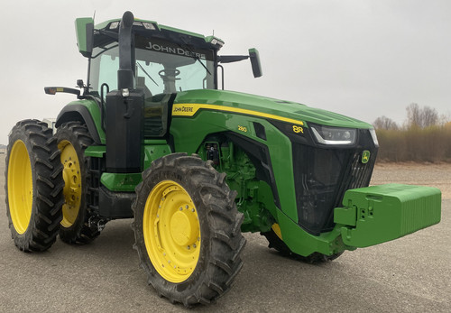 WINDSHIELD VISOR TINT OPTIONS FOR JOHN DEERE TRACTOR 8R SERIES | Diy ...