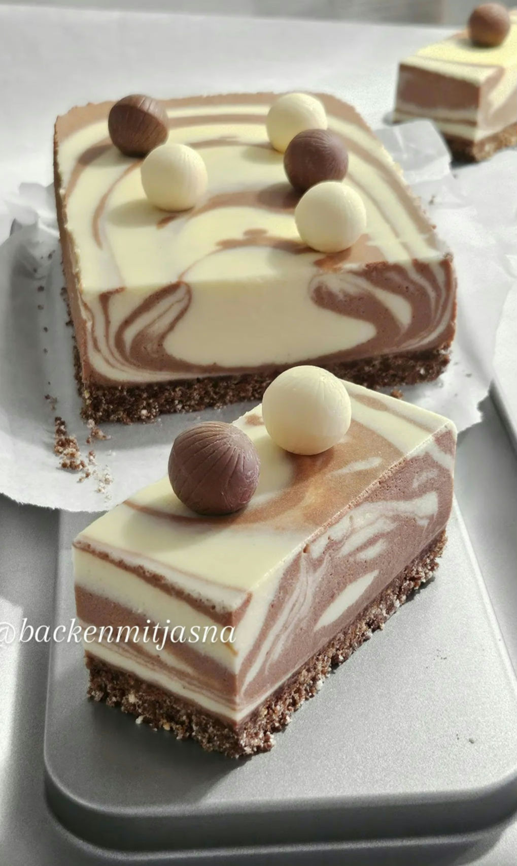 Marmor Mousse Cake
