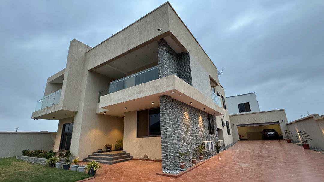 CASTLE GATE ESTATE 01 | BristolPlus