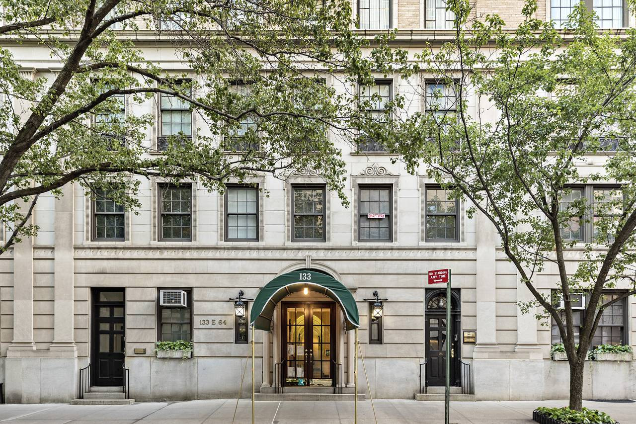 The Fate of Bernie Madoff's Mansions | CopyTK Beth DeCarbo