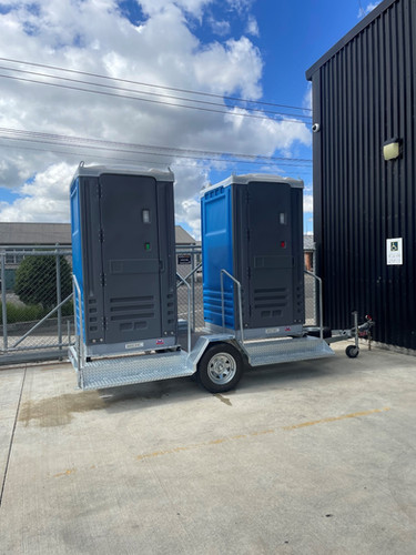 Flushing toilets on trailer | Party Up Event Hire