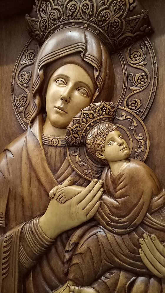 Creations | Eduardo Mutuc