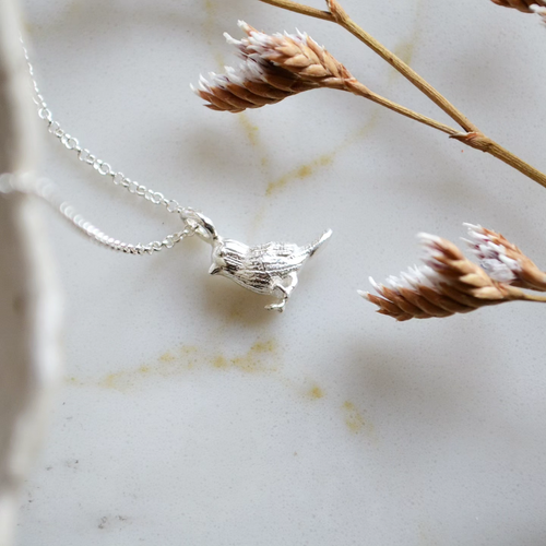 Little Robin Necklace | Anne-Michelle