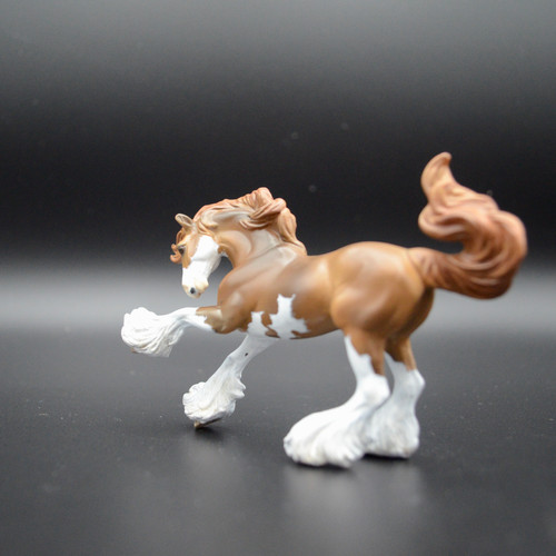 Chestnut Sabino Clydesdale | Walnut Lane Studio