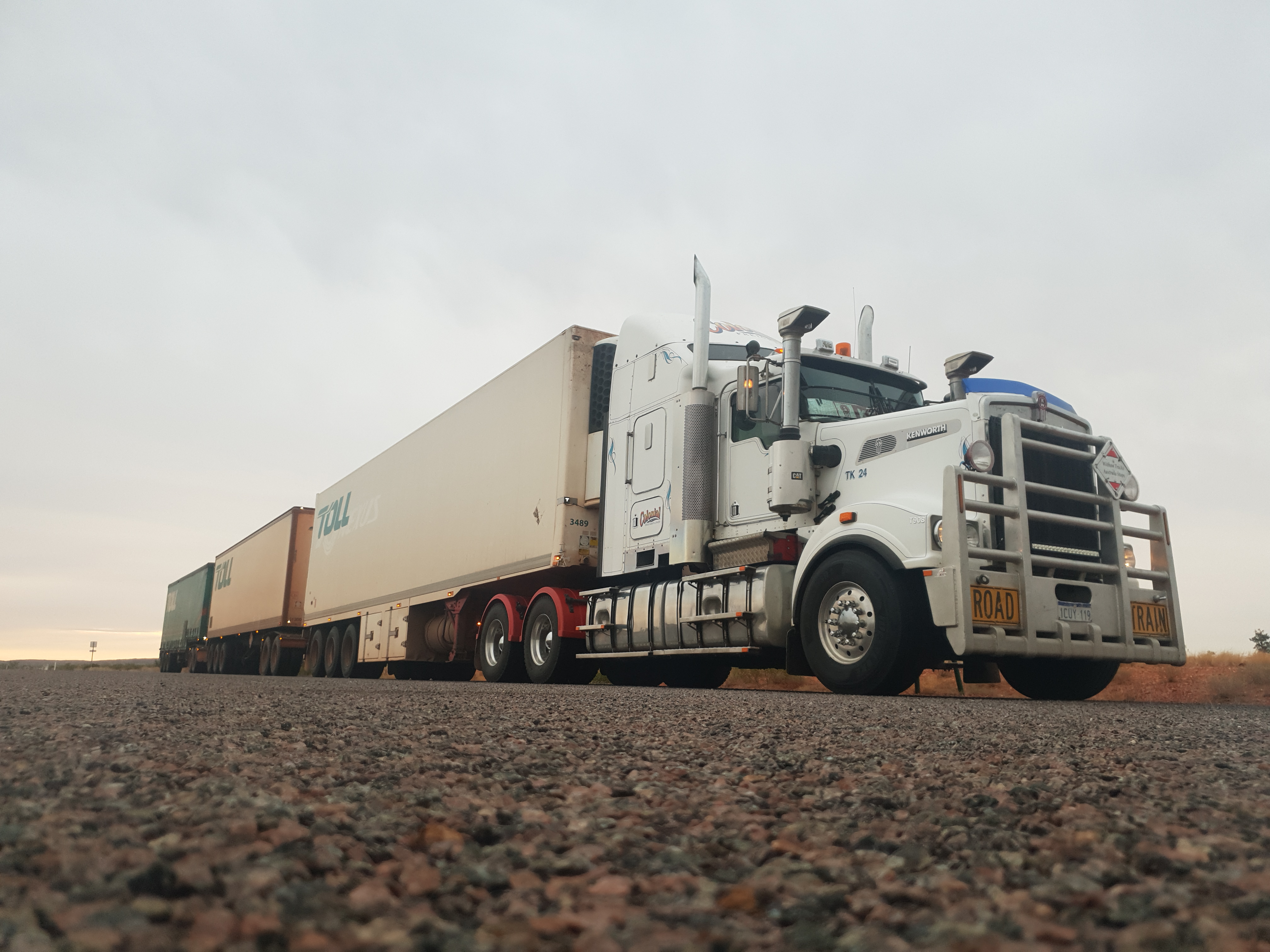 Colonial Freight Lines | Australia | Transport | Hauliers | Equipment
