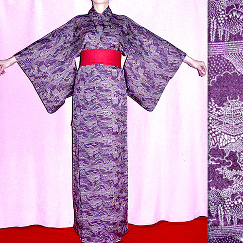 Temples on Grape Silk Kimono | Wafuku