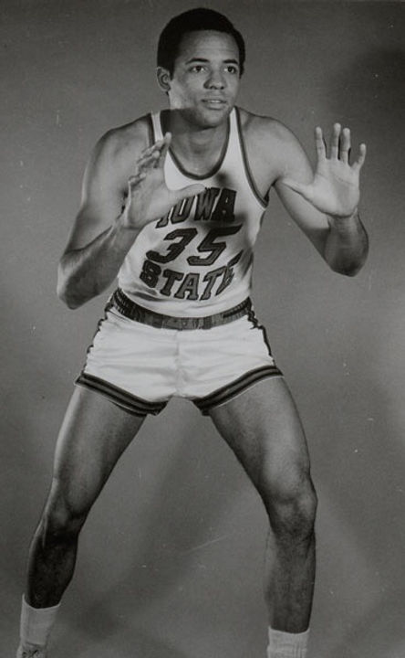 Iowa History Daily: April 7 - Don Smith Dominates Down Low Iowa History Daily: April 7 - Don Smith Dominates Down Low