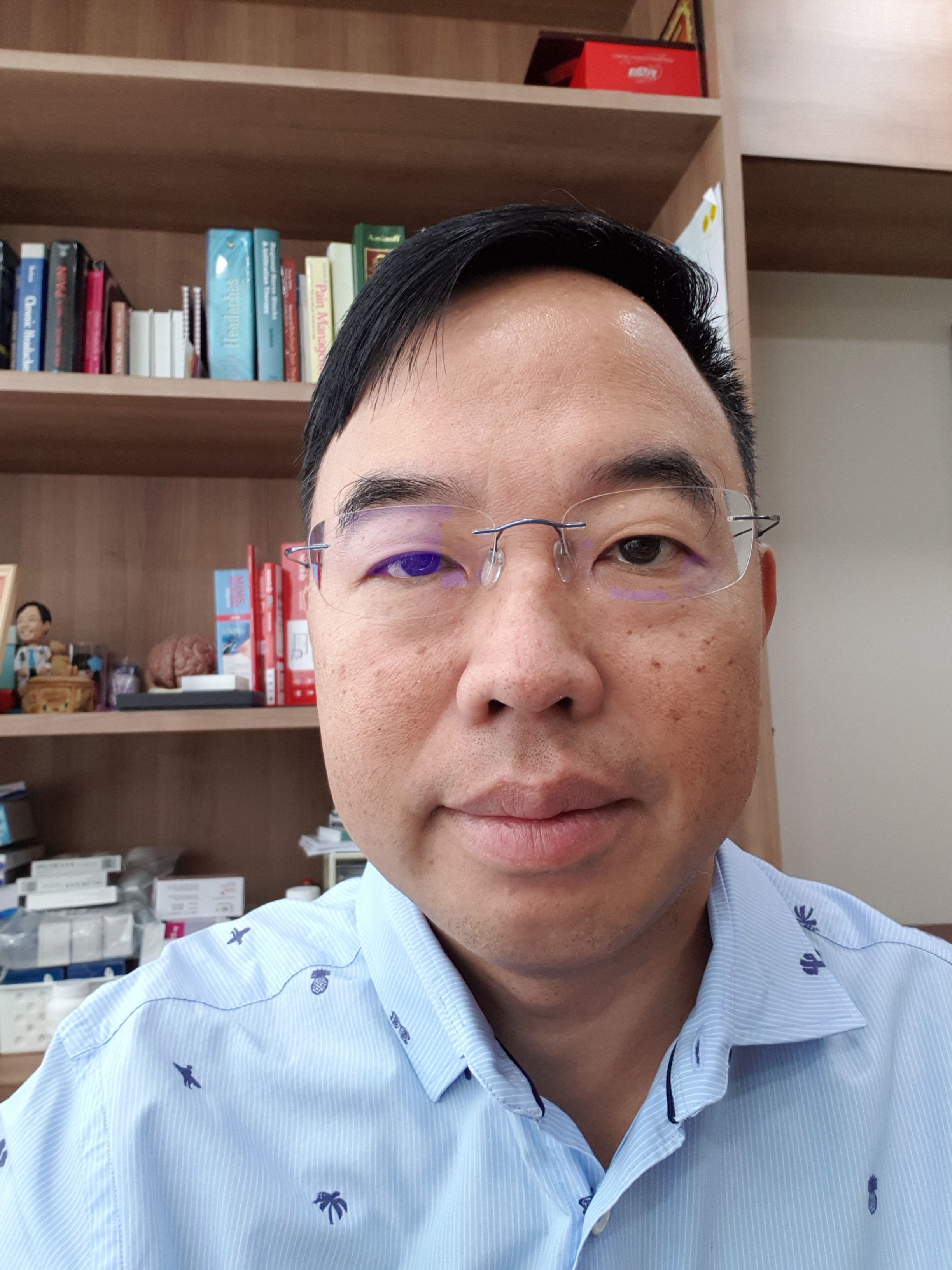 Dr Charles Siow
