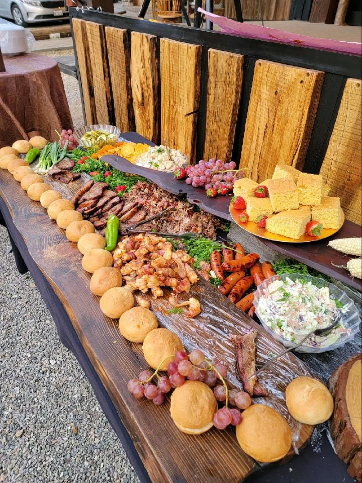 The Smokin Hen House | Best Barbecue Food Truck, Catering and ...