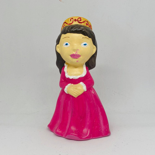 Tall princess with a crown | PFH Brisbane East