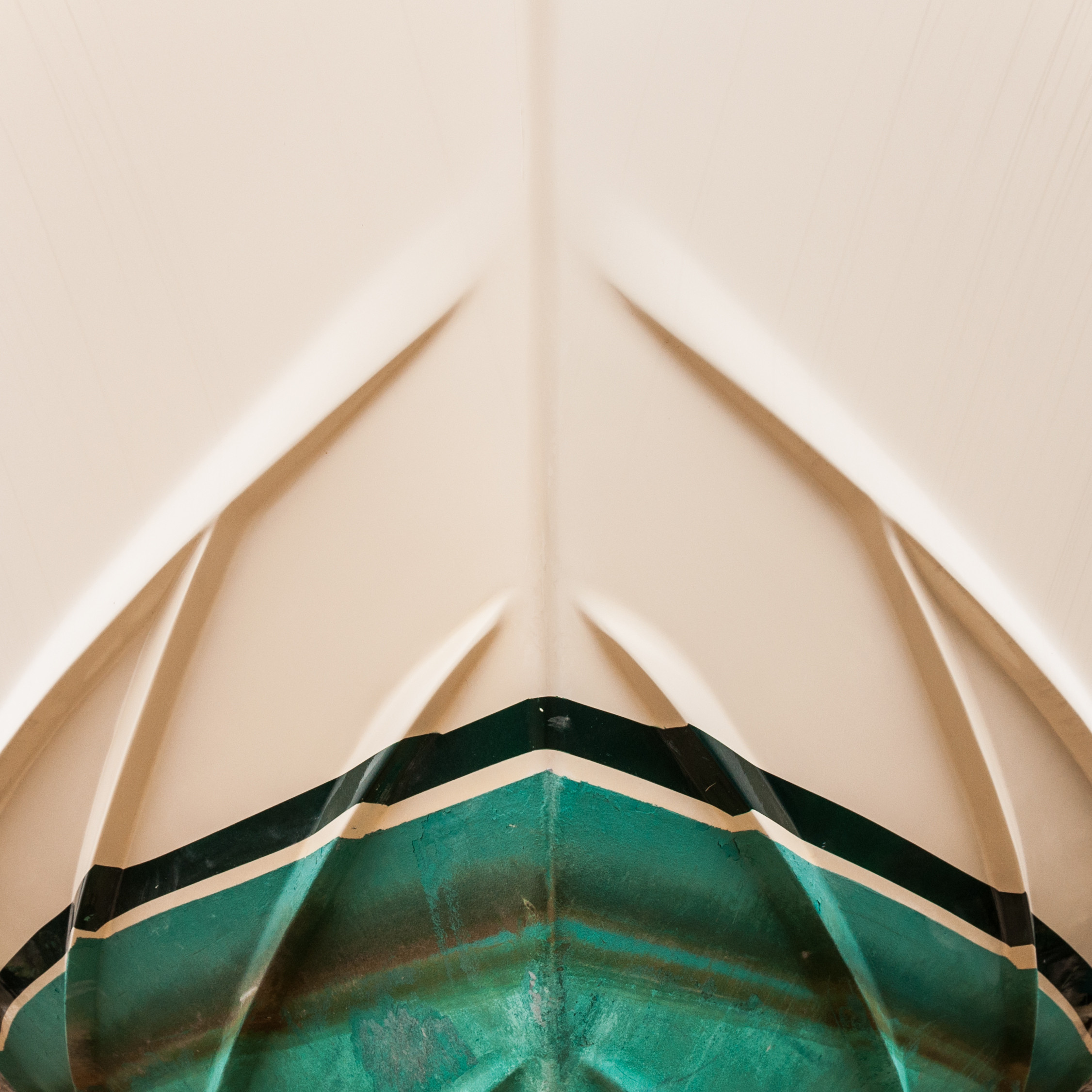 michele-dragonetti | BOAT HULLS