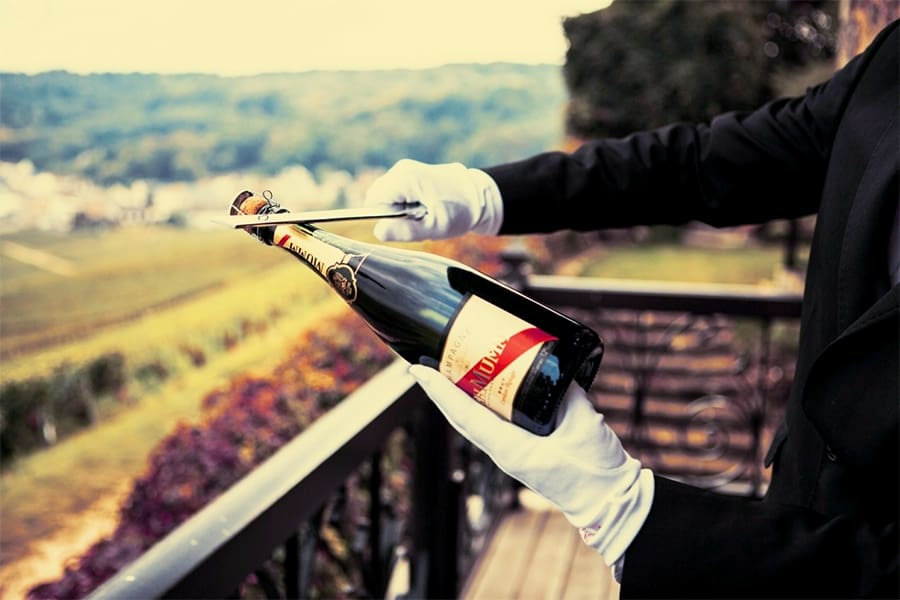 10 Dicas de como Fazer Sabrage