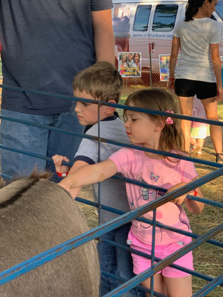 Critter Barn | Farm on the Go!